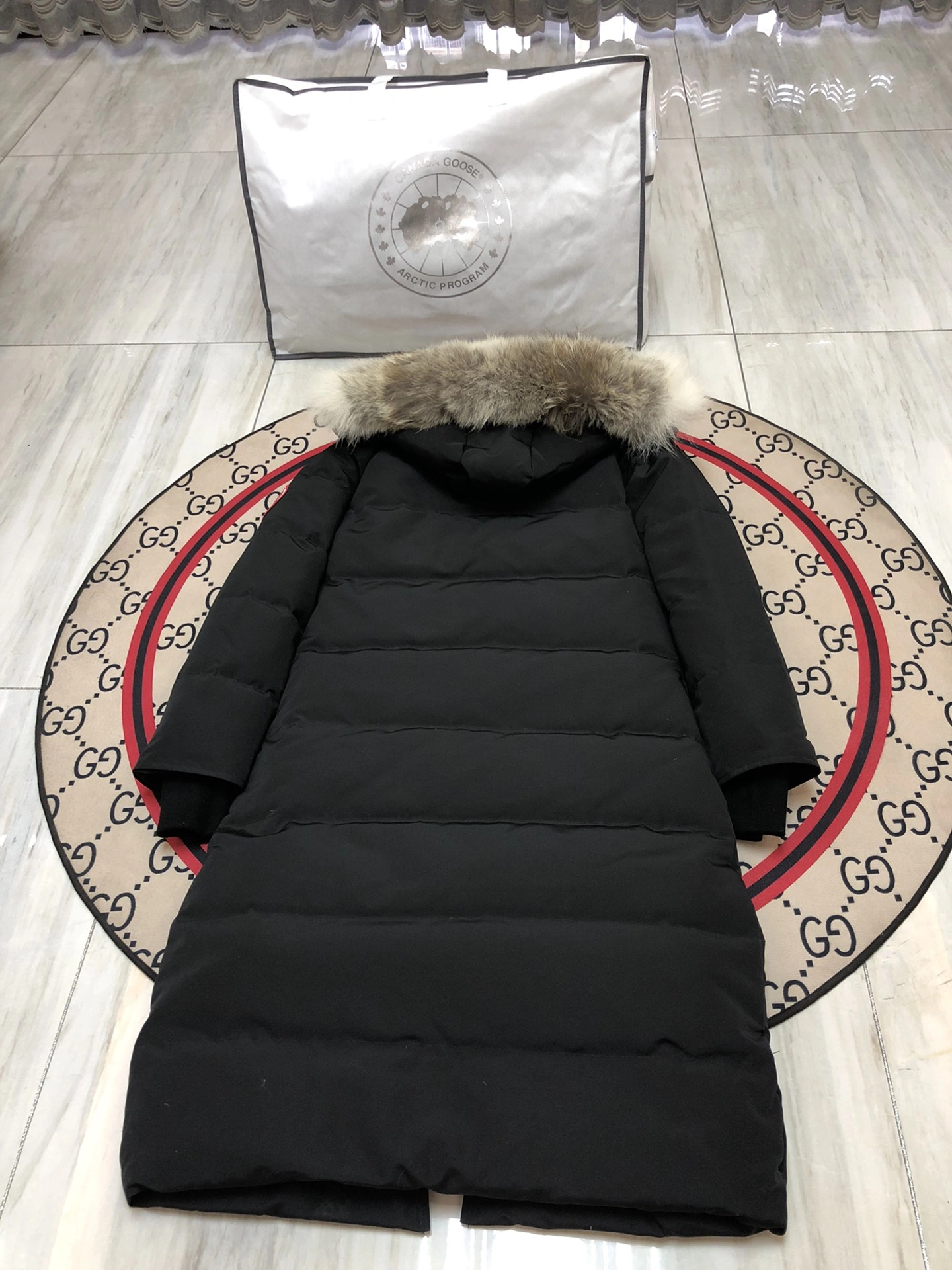 Exact replica Canada Goose Down Jackets
