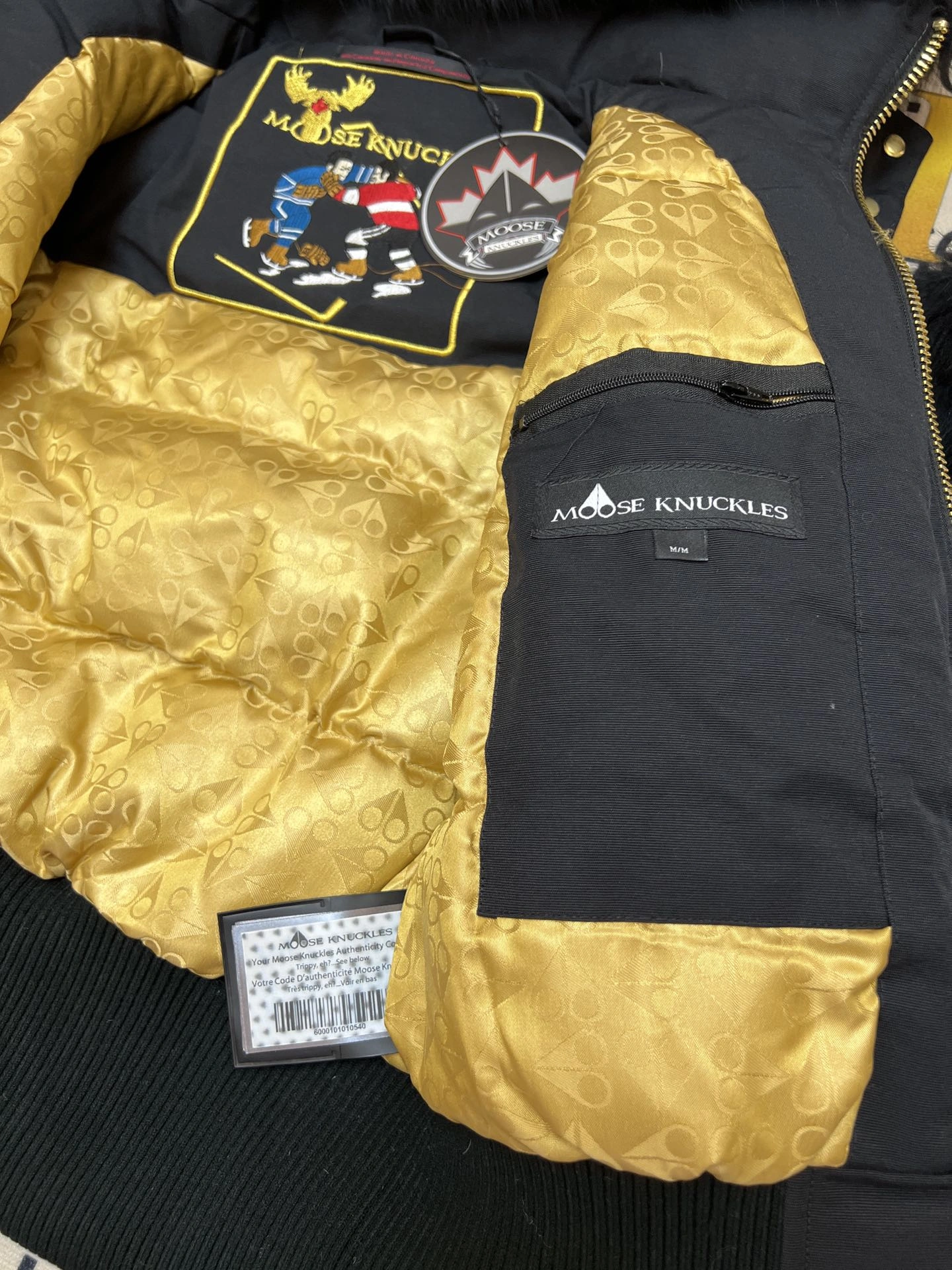 Brand-authenticated Canada Goose Down Jackets