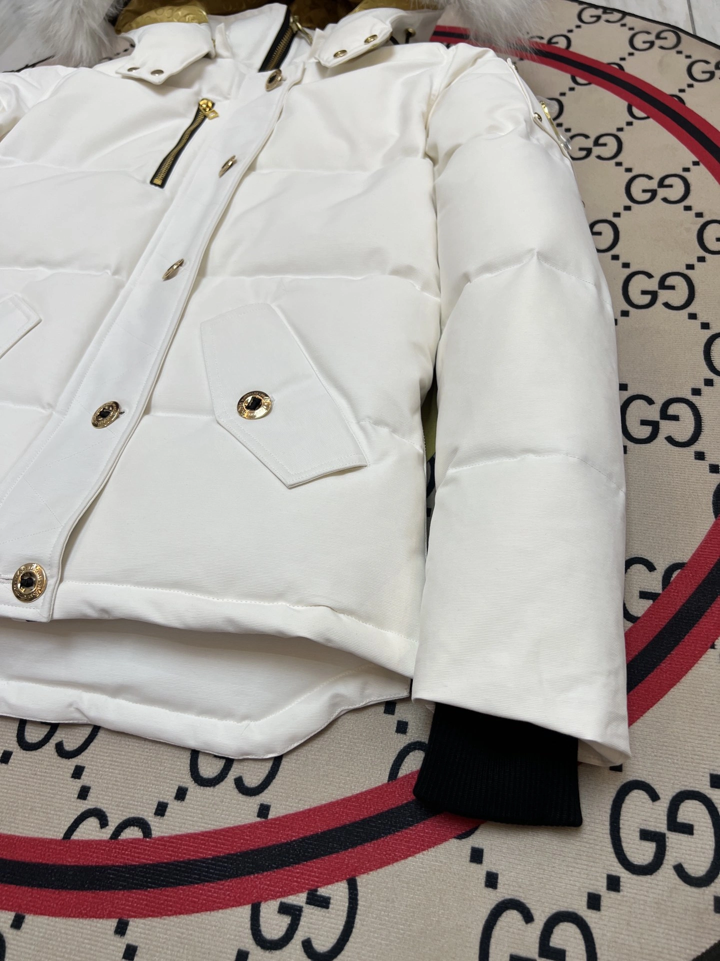 Reasonably priced Canada Goose Down Jackets