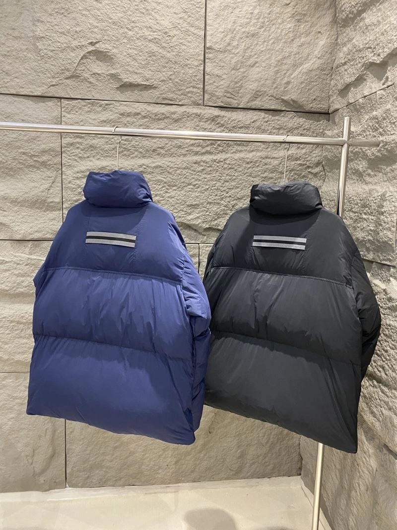 Exact replica Canada Goose Down Jackets