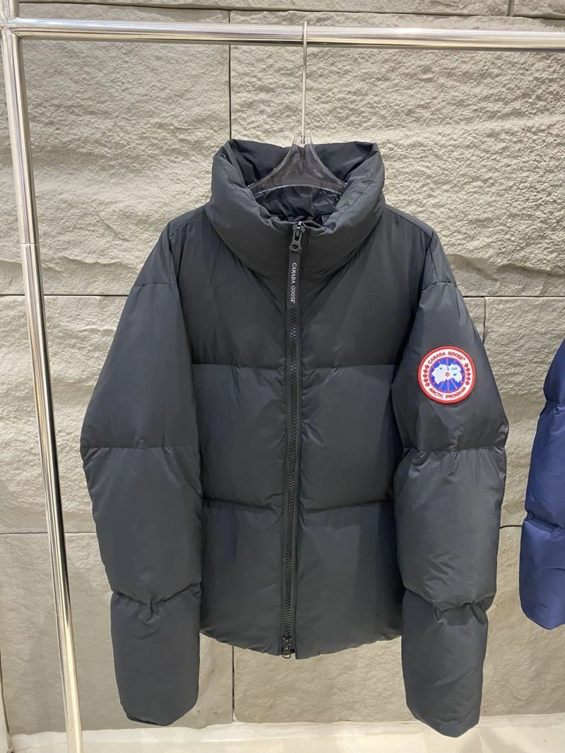 Exact replica Canada Goose Down Jackets