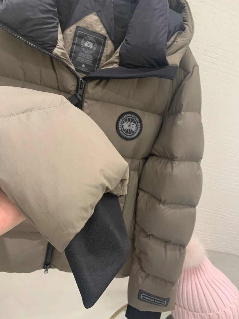 Inexpensive Canada Goose Down Jackets