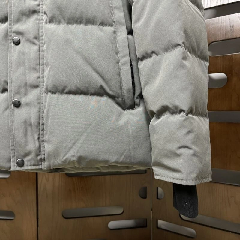 Brand-original Canada Goose Down Jackets