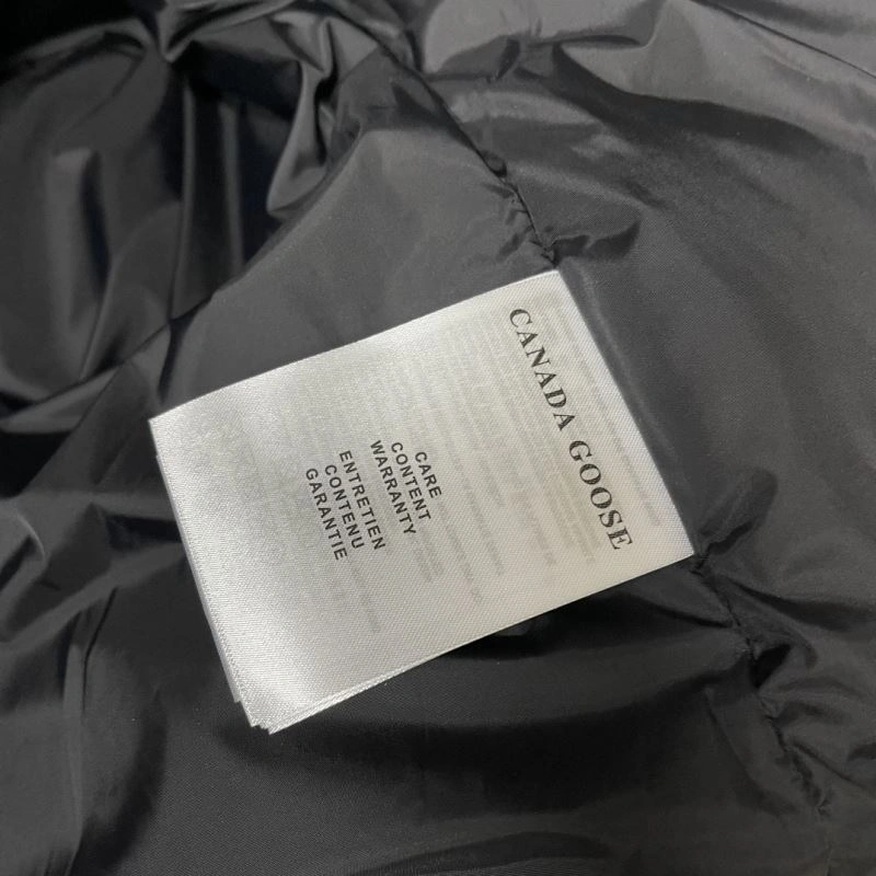 Brand-authenticated Canada Goose Down Jackets