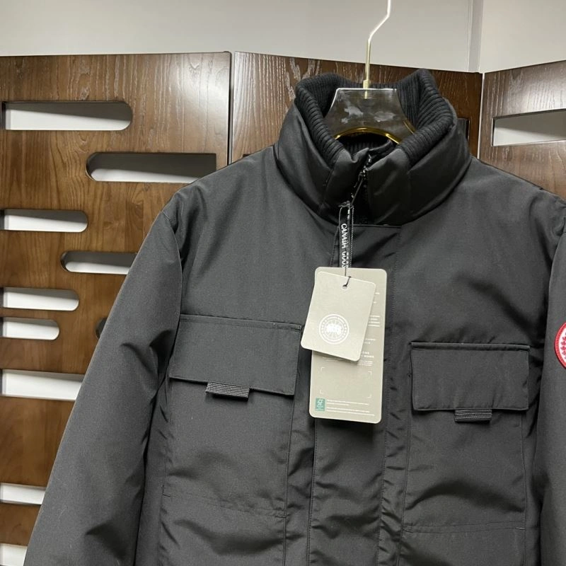 Brand-authenticated Canada Goose Down Jackets