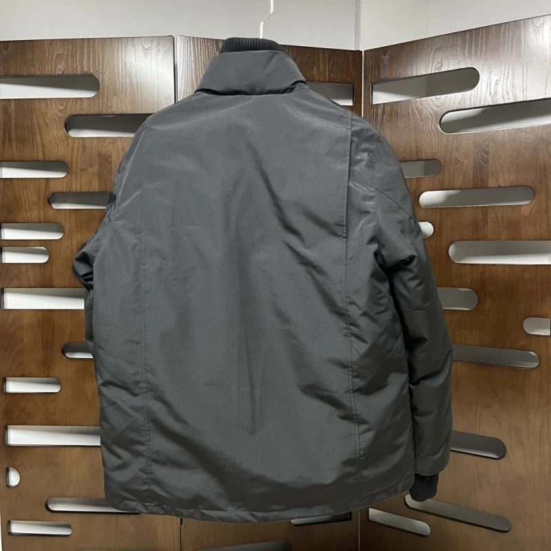 Brand-authenticated Canada Goose Down Jackets