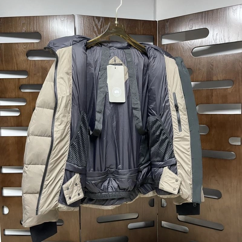 Brand-authenticated Canada Goose Down Jackets