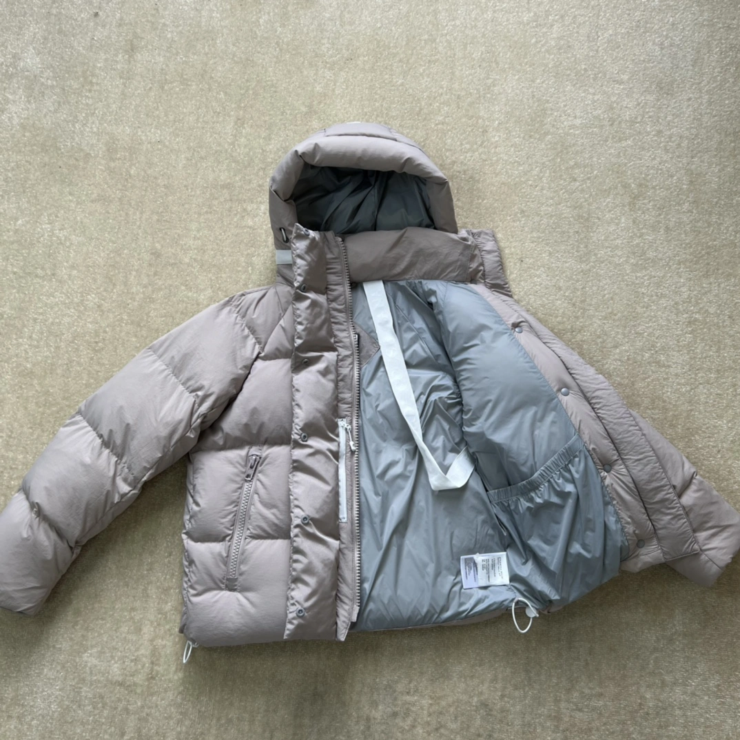 Brand-authenticated Canada Goose Down Jackets