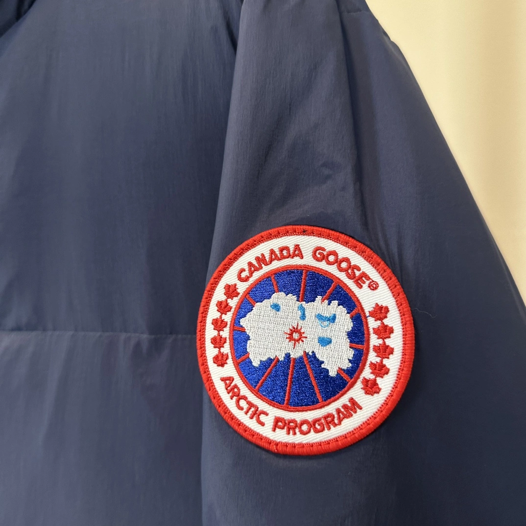 Brand-original Canada Goose Down Jackets