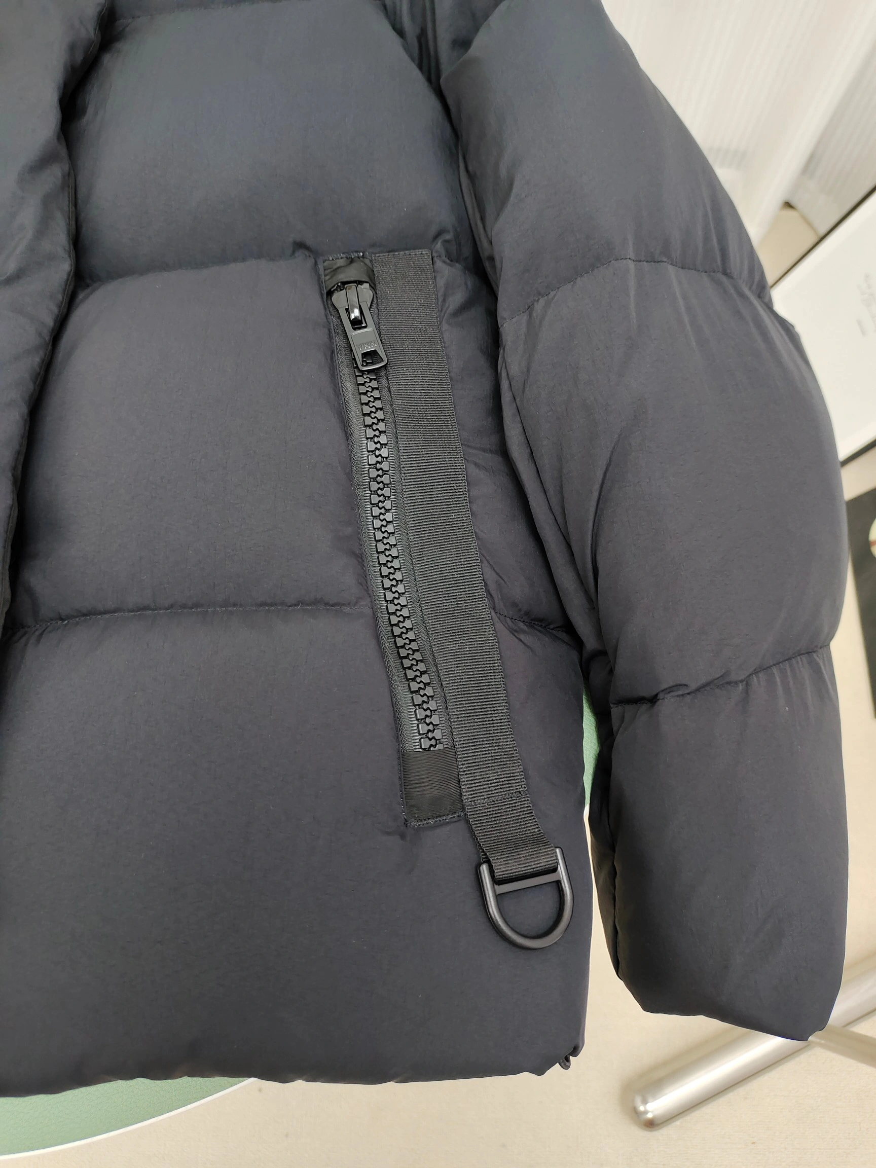 Inexpensive Canada Goose Down Jackets