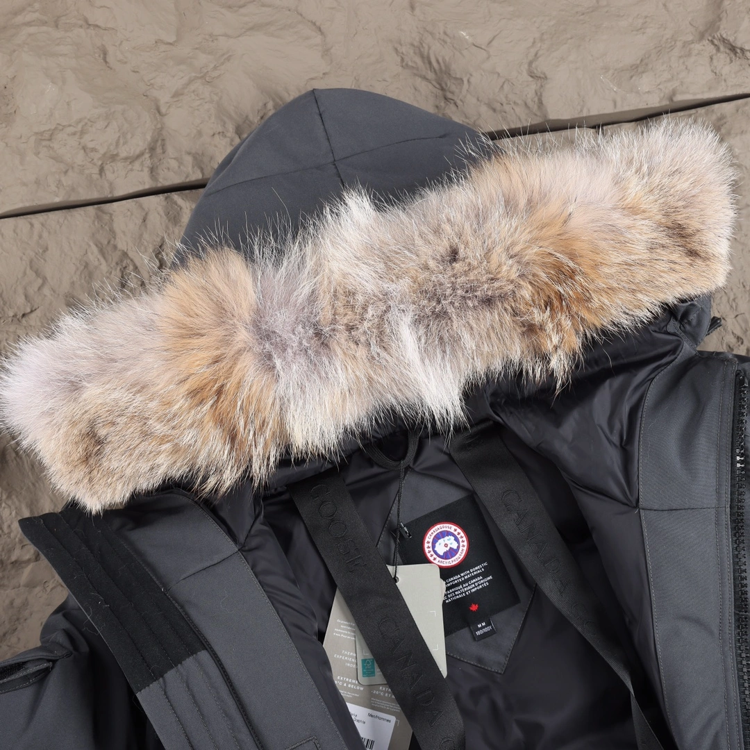 Exact replica Canada Goose Down Jackets