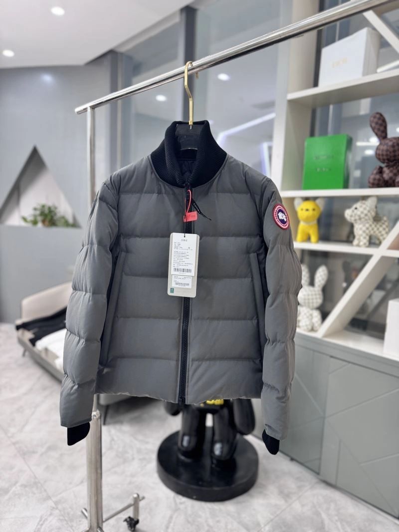 Exact replica Canada Goose Down Jackets