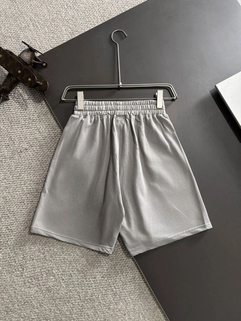 Top mirror Canada Goose Short Pants