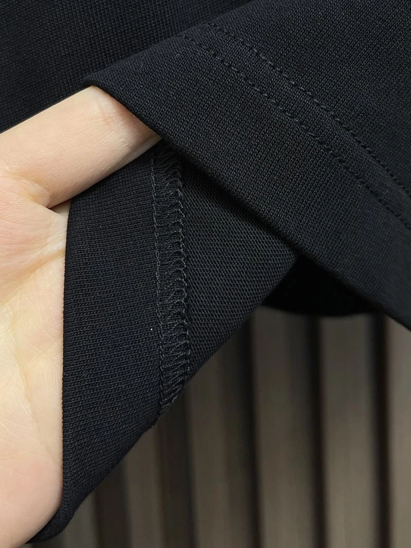 Exact replica Canada Goose T-Shirts