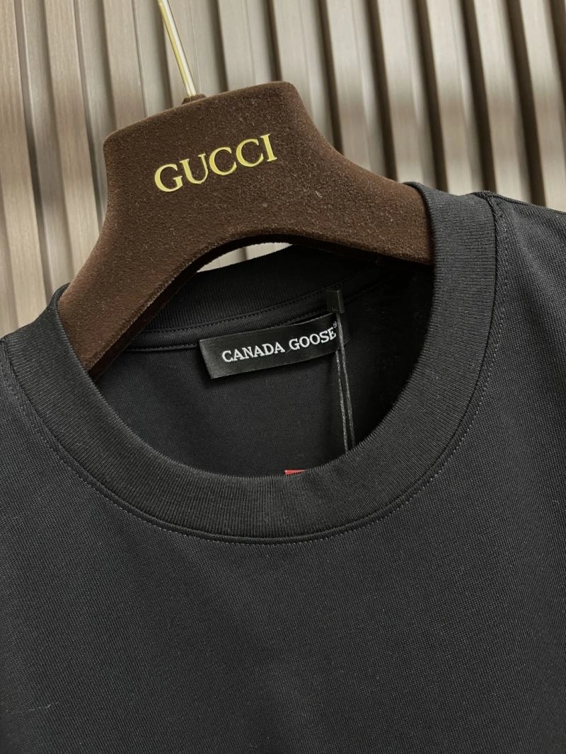 Exact replica Canada Goose T-Shirts