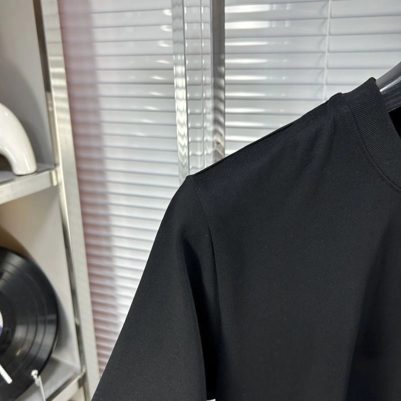 Economical Canada Goose T-Shirts