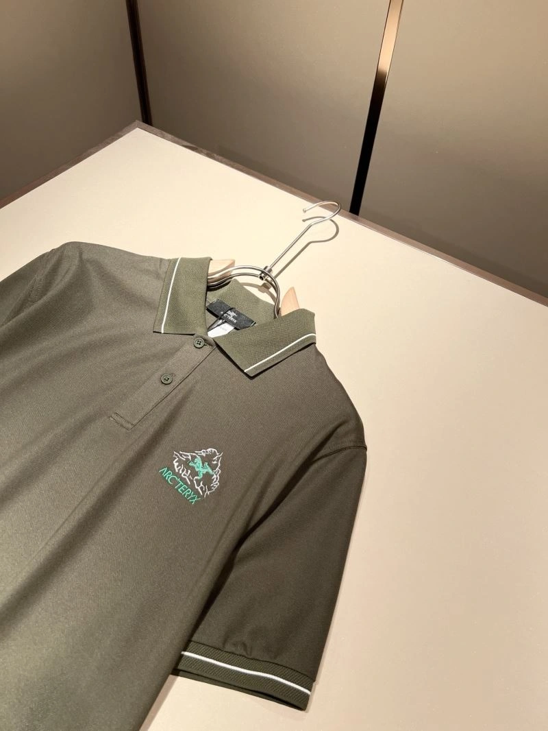 Accurate model Canada Goose T-Shirts
