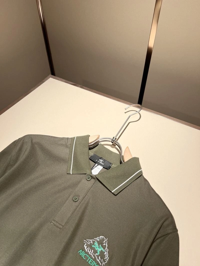 Accurate model Canada Goose T-Shirts