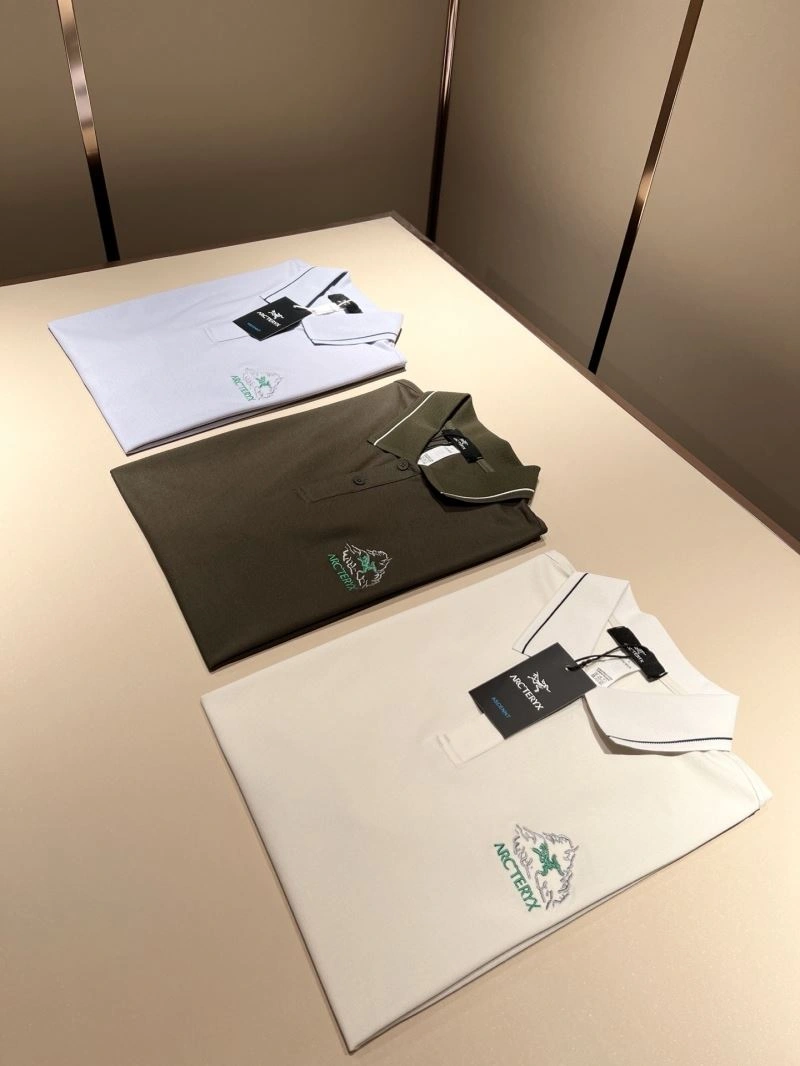 Canada Goose T-Shirts