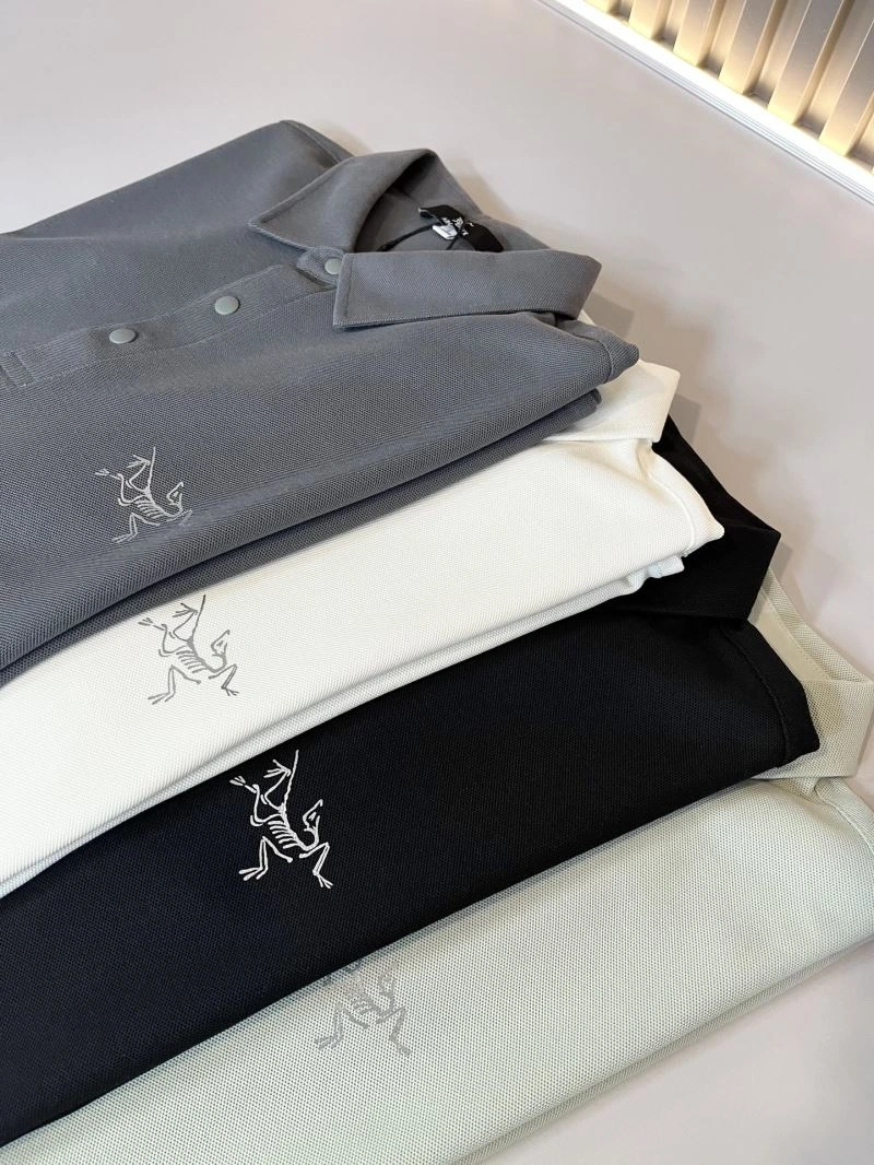Economical Canada Goose T-Shirts