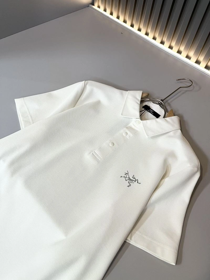 Economical Canada Goose T-Shirts