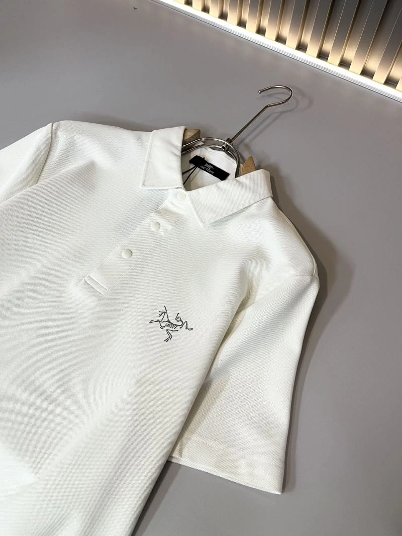 Economical Canada Goose T-Shirts