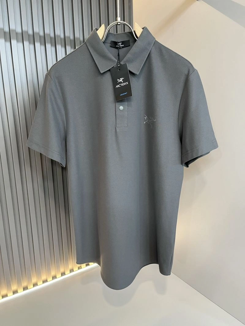 Legit Canada Goose T-Shirts