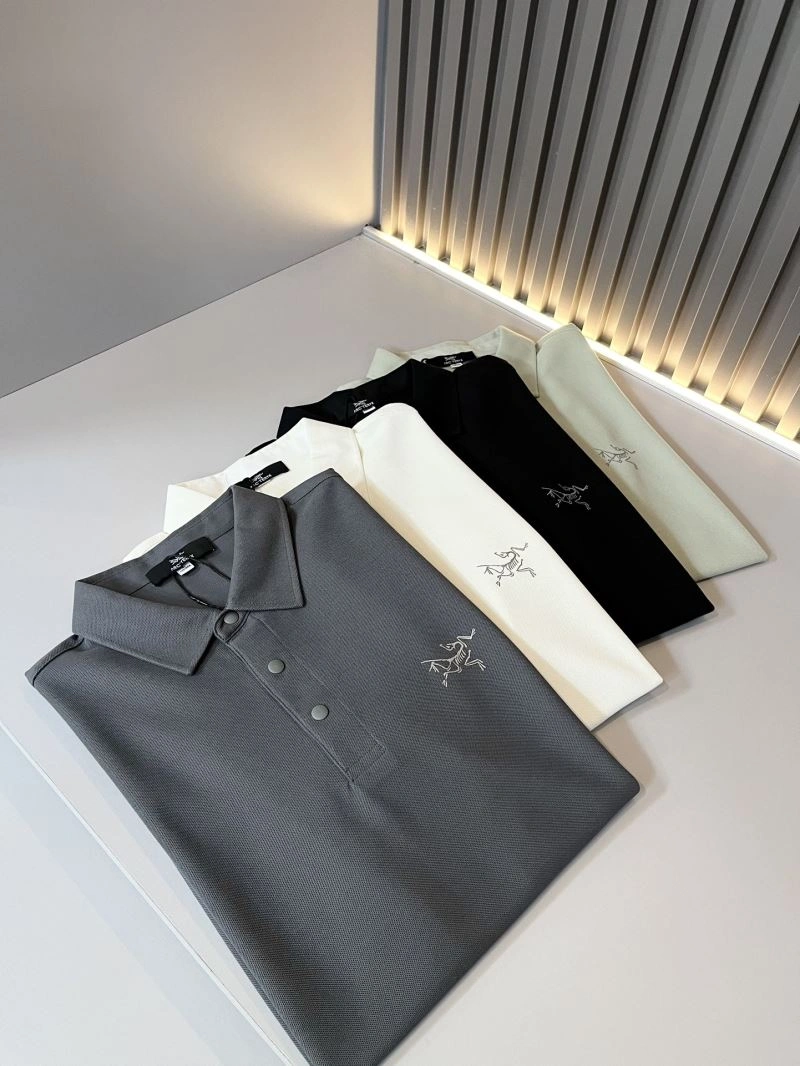 Canada Goose T-Shirts