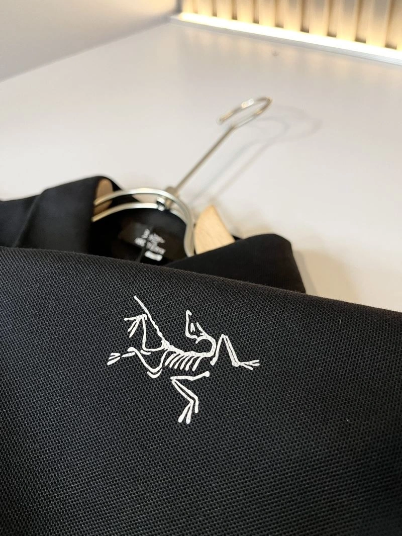 Genuine Canada Goose T-Shirts