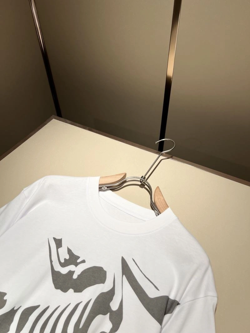 Original Canada Goose T-Shirts