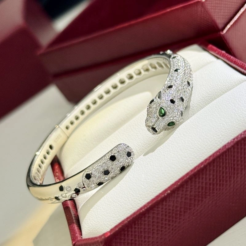Cut-rate Cartier Bracelets
