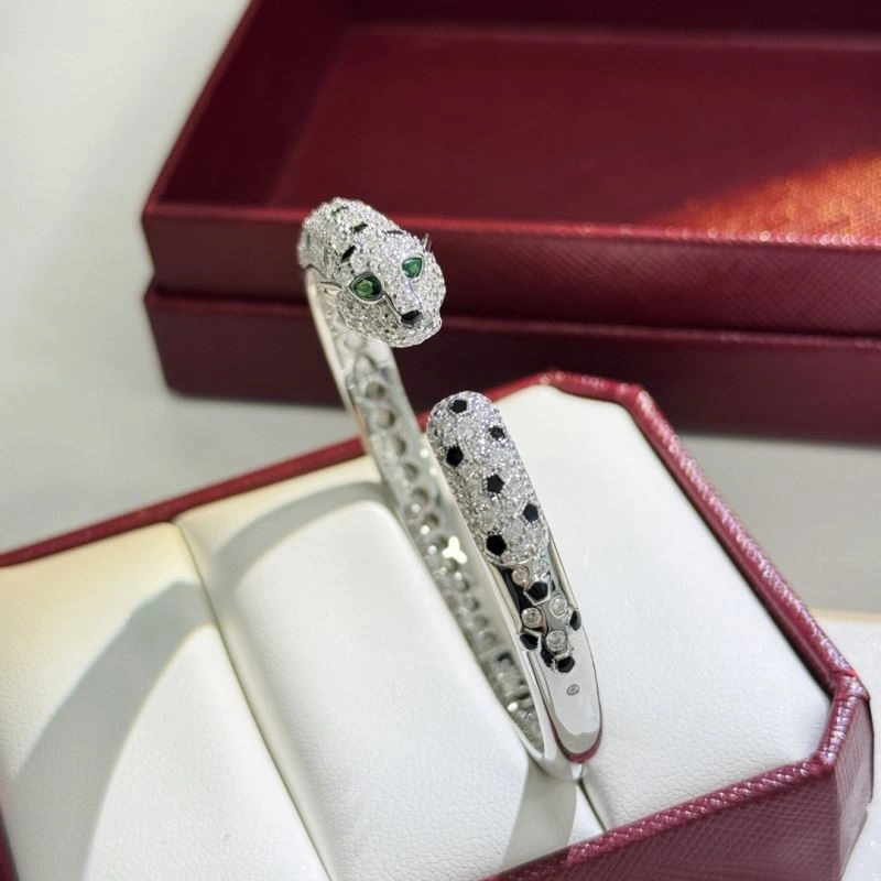 Cut-rate Cartier Bracelets