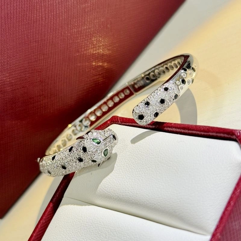 Cut-rate Cartier Bracelets