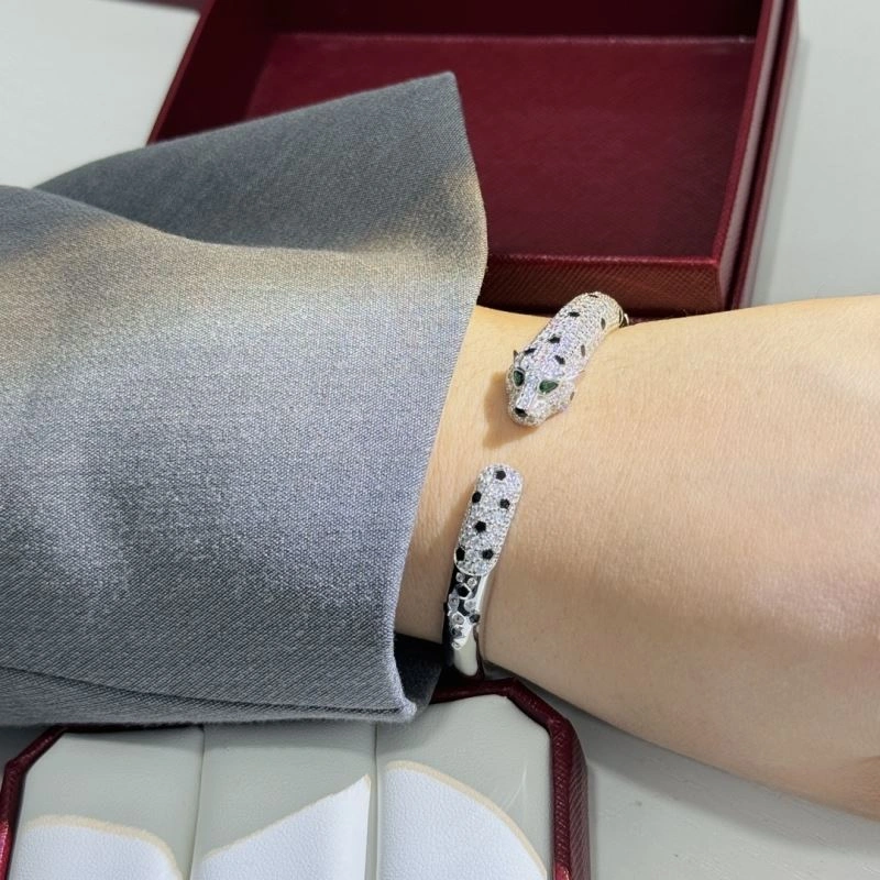 Cut-rate Cartier Bracelets