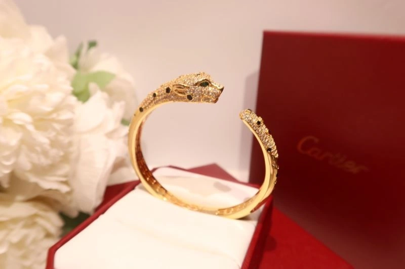 1:1 copy Cartier Bracelets