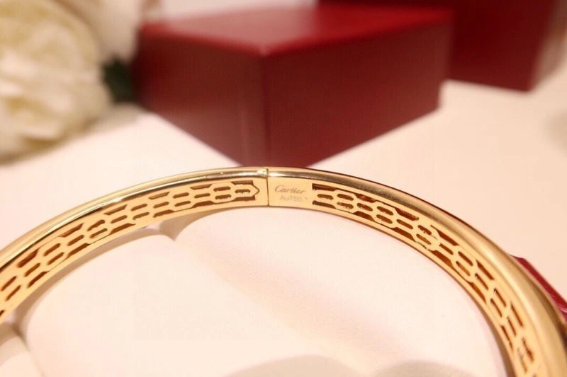1:1 copy Cartier Bracelets