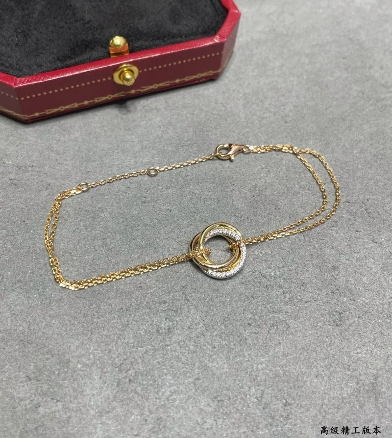 Low-cost Cartier Bracelets