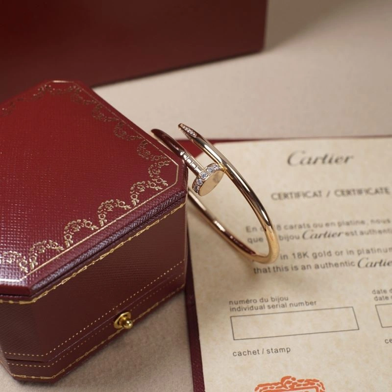 Discounted Cartier Bracelets