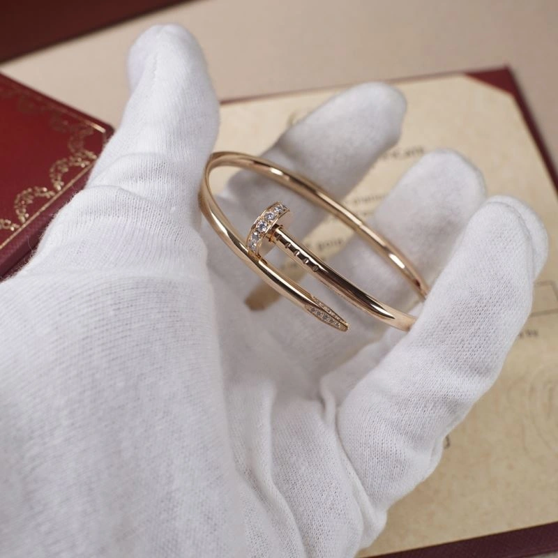 Discounted Cartier Bracelets