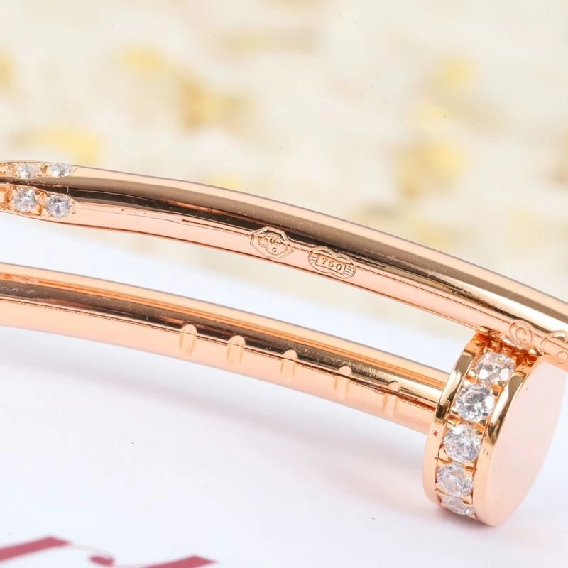 Top match Cartier Bracelets