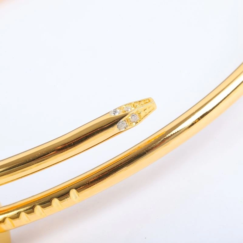 Top match Cartier Bracelets
