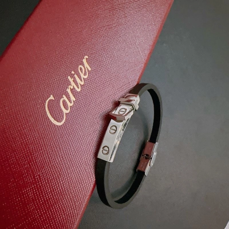 Low-cost Cartier Bracelets