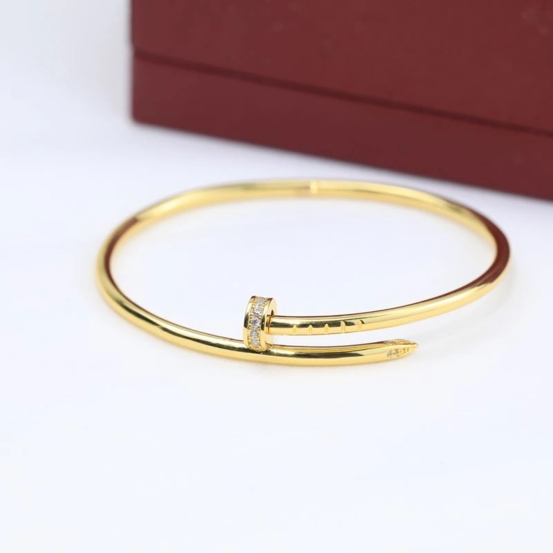 Accurate model Cartier Bracelets