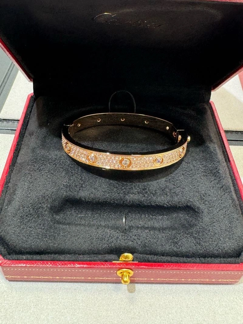 Cut-rate Cartier Bracelets