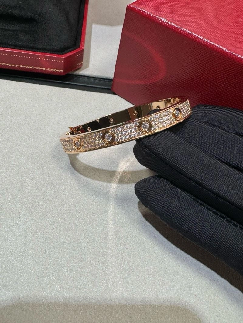 Cut-rate Cartier Bracelets