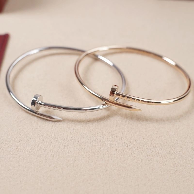 Low-cost Cartier Bracelets