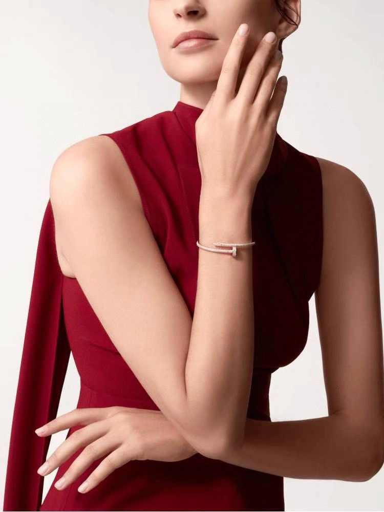 Indistinguishable Cartier Bracelets