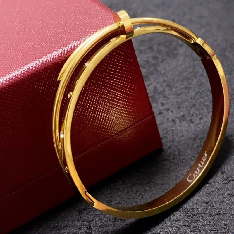Perfect replica Cartier Bracelets