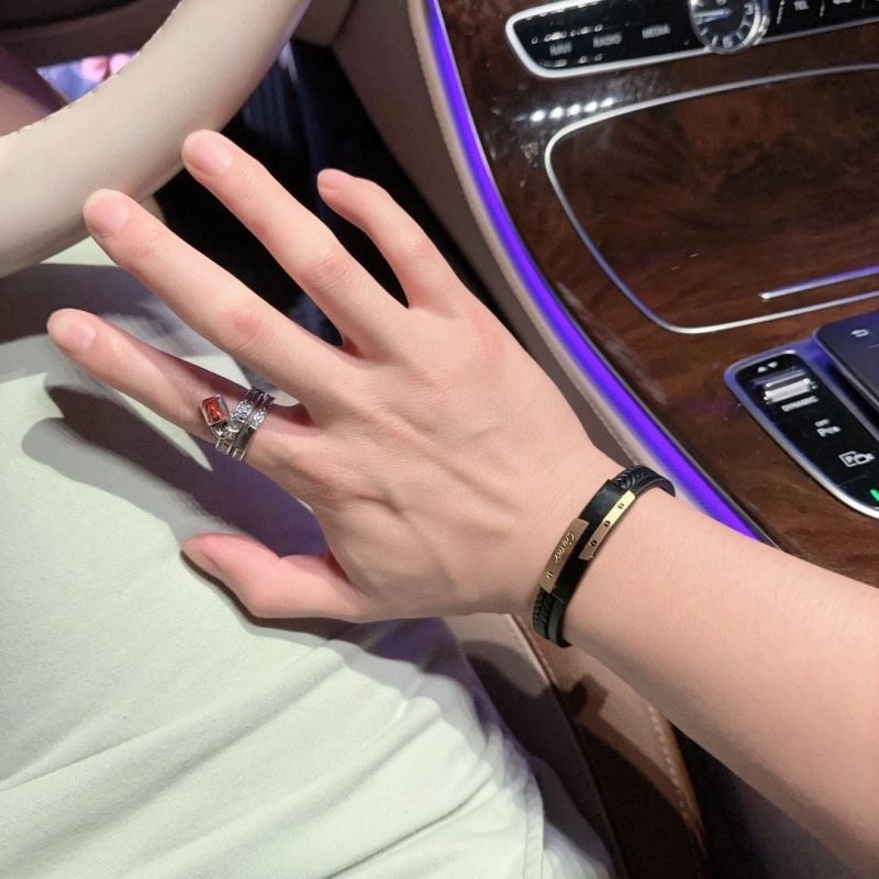 Economical Cartier Bracelets