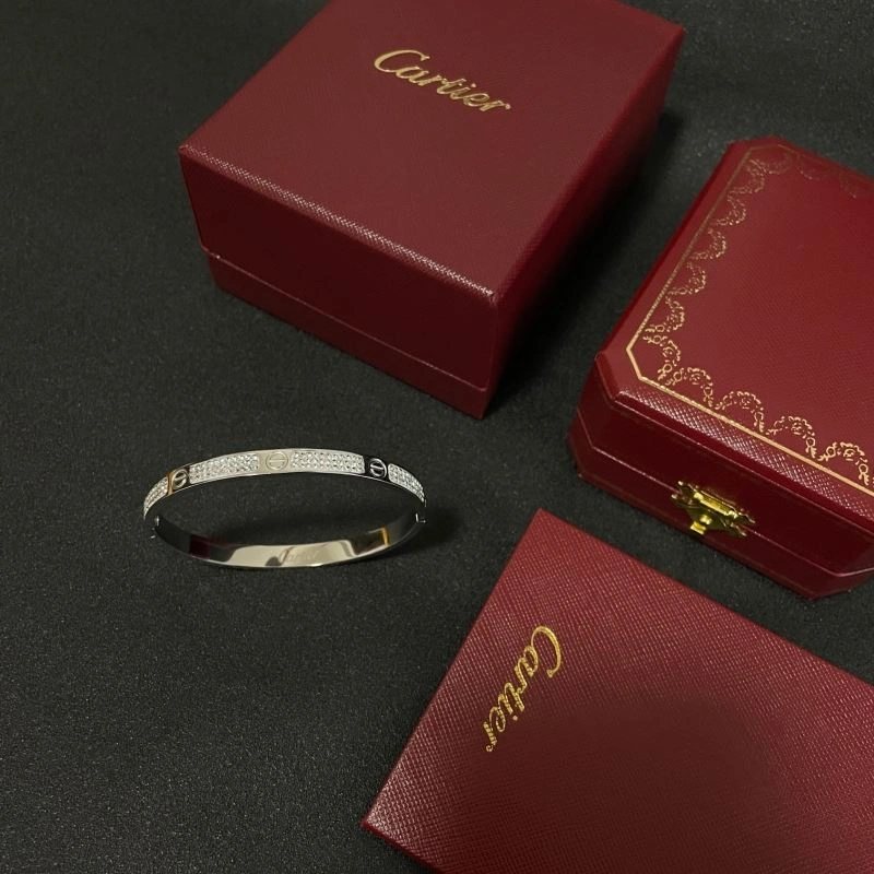 Top mirror Cartier Bracelets